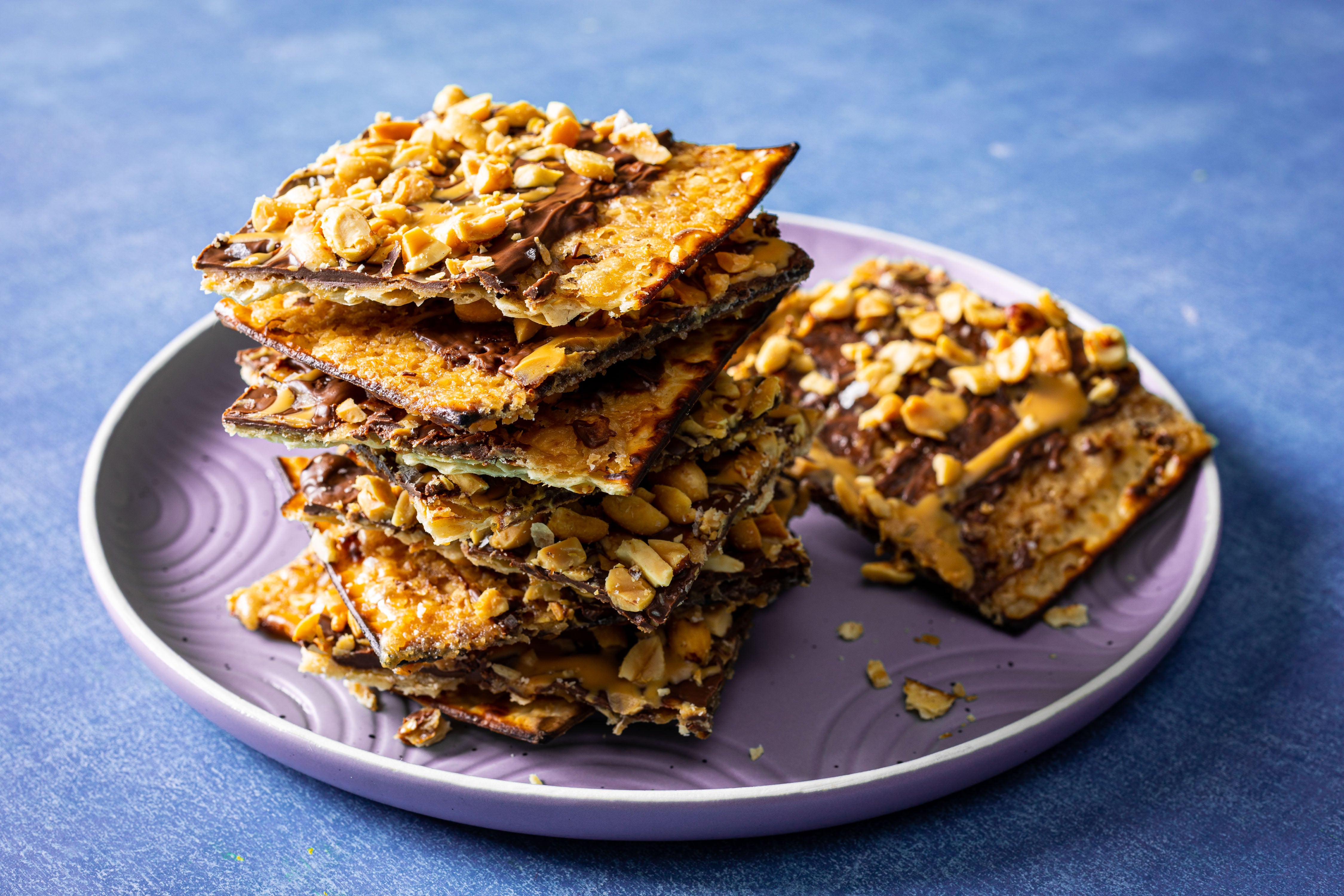 Chocolate Peanut Butter Matzo Toffee – Peanut Butter & Co ...